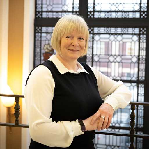 Alumni Honoured by Queen